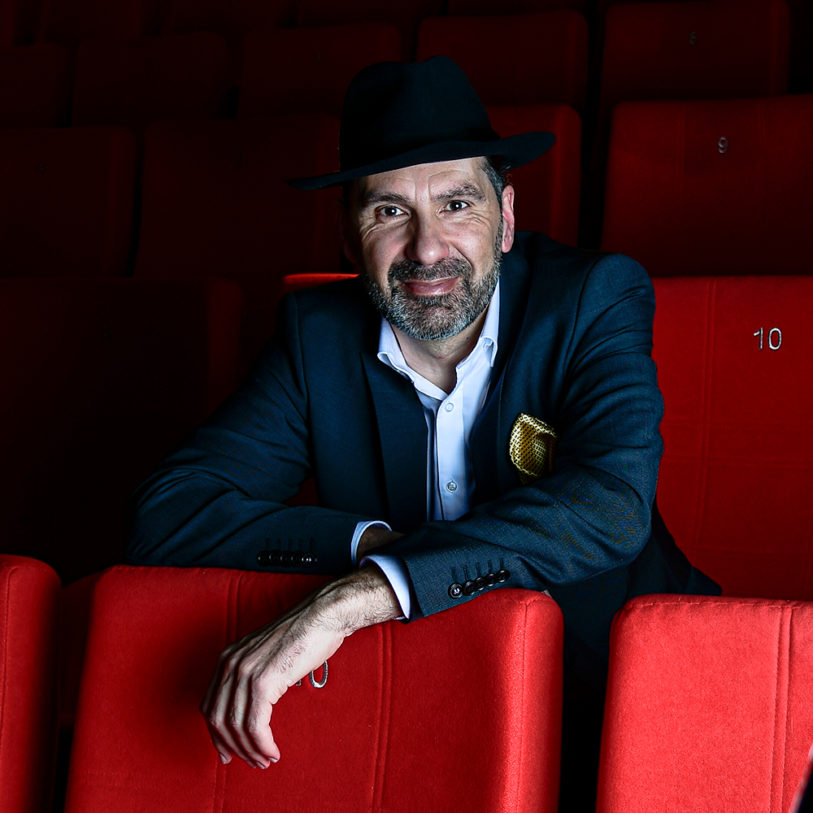 Mola - Deutschpop-Sängerin im Interview | SUBWAY Magazin